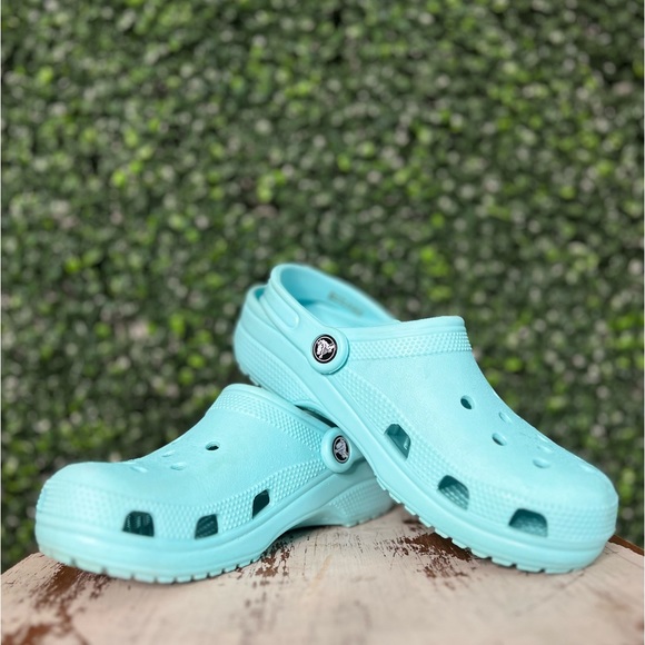 CROCS | Shoes | Crocs Ice Blue Classic Size W 7 M 5 | Poshmark